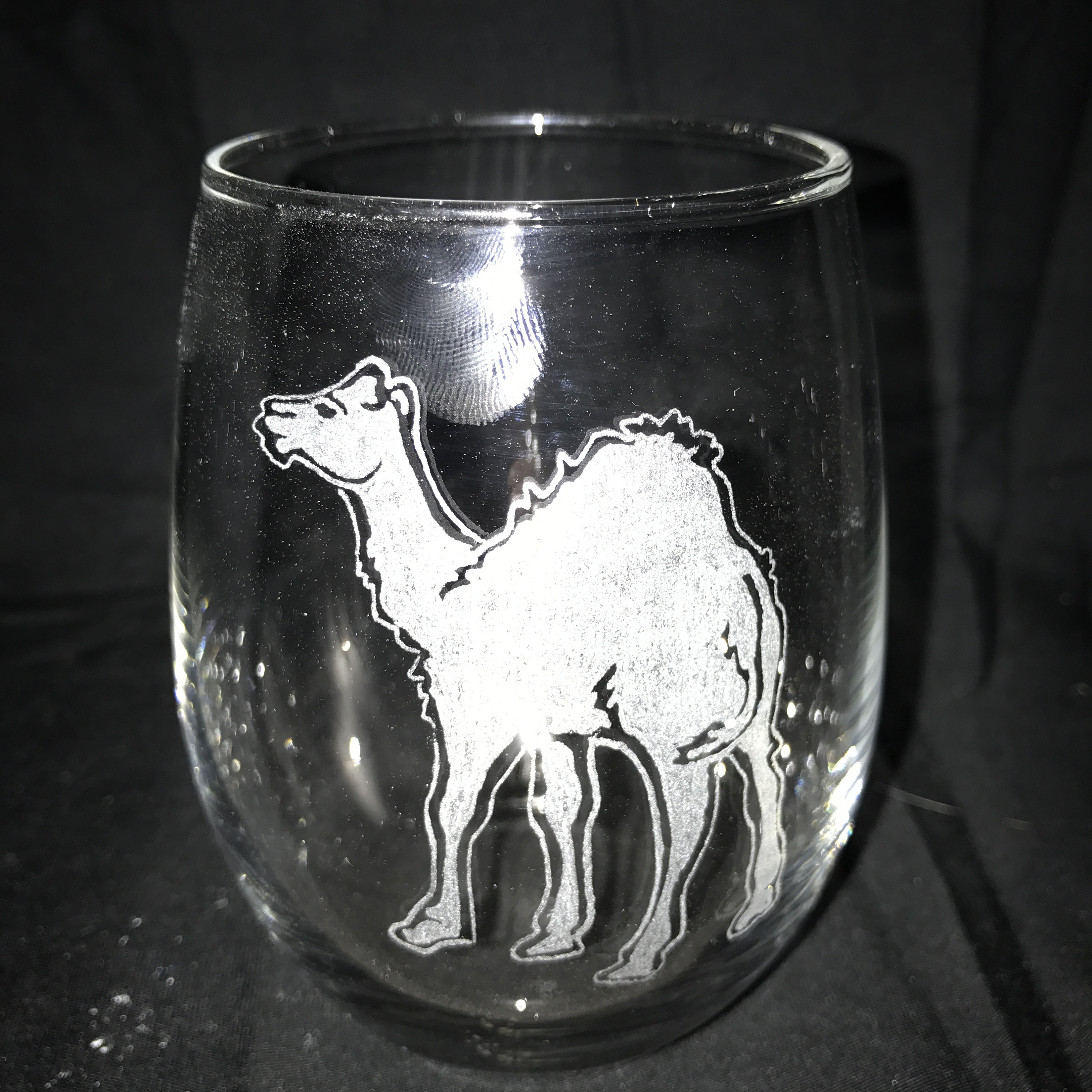 Camel Etched Stemless Wine Glass. Choose Your Own Color. Camel, Desert ...