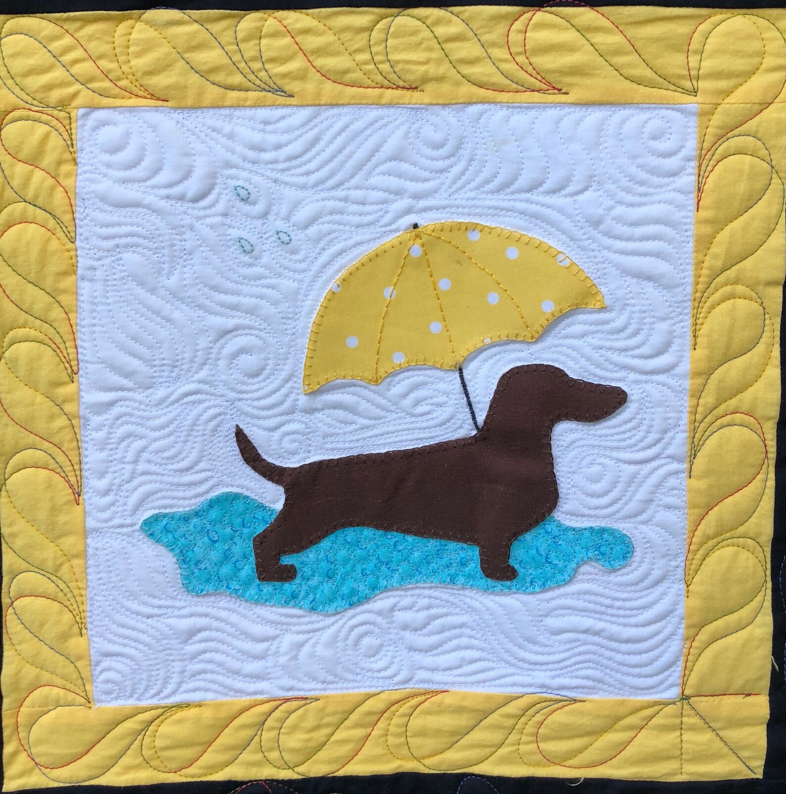 Dachshund Quilt Sewing Pattern, Raw Edge Applique, Full Size (PDF ...