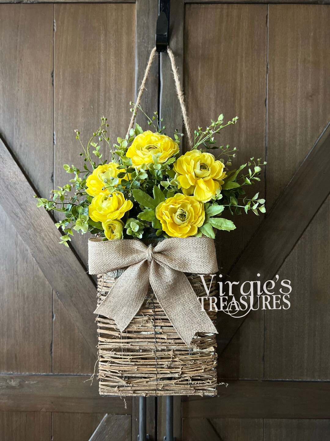 Ranunculus Door Basket Wreath, Hanging Basket, Floral Arrangement ...