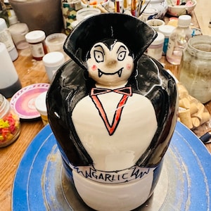 Dracula Garlic Holder, Vampire Garlic Jar, Handmade Ceramic, Funny ...