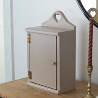 Trinket Shelf - Etsy