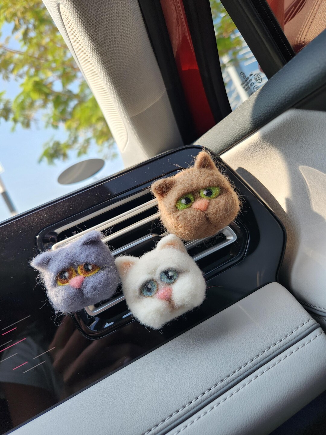 Needle Felted Cat Air Vent Clip: Custom Car Accessory - Etsy