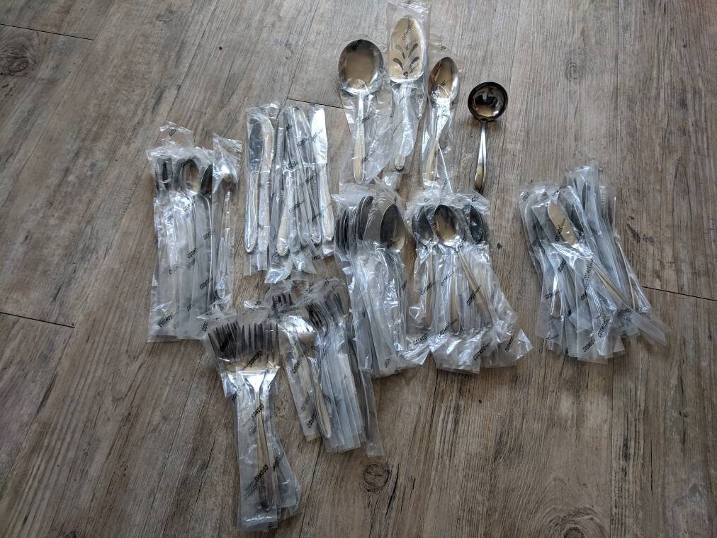 Cosmos 100 Piece Set of Stainless Silverware Cutlery & Knives Cookware ...