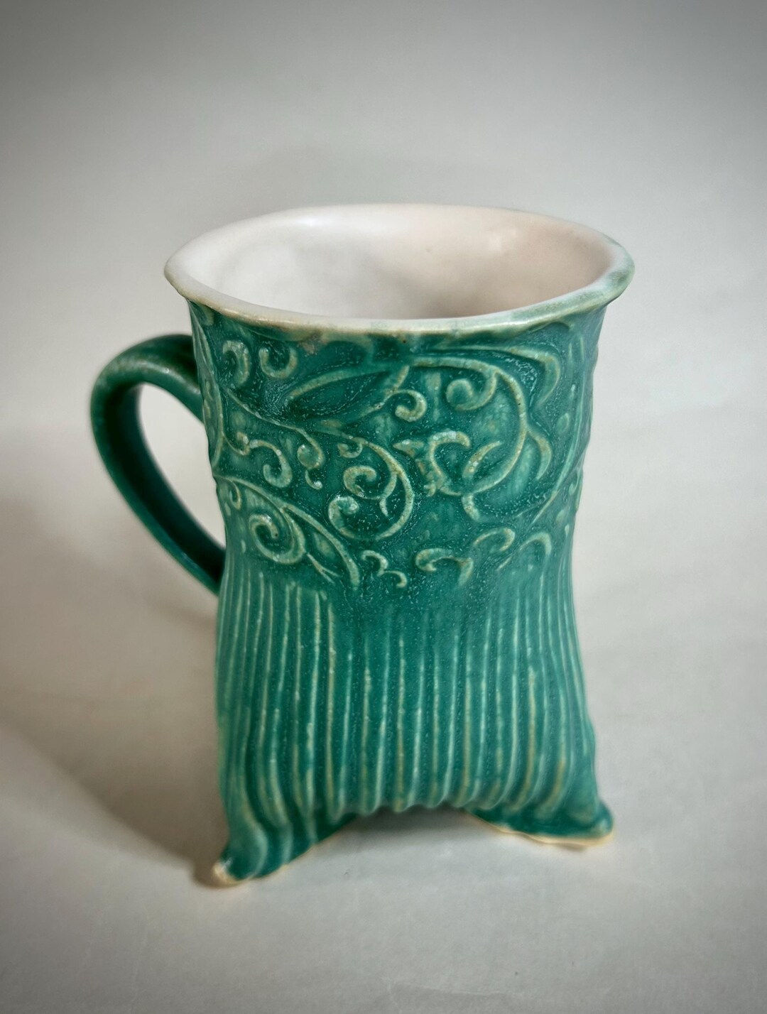 Handbuilt Dark Green Textured Tea Mug, Tripod Base Cappuccino Cup ...