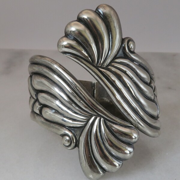 Clamper Bracelet - Etsy