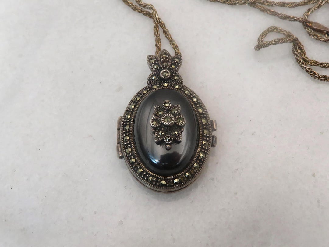 Vintage Sterling Silver Judith Jack Locket Pendant Necklace. - Etsy