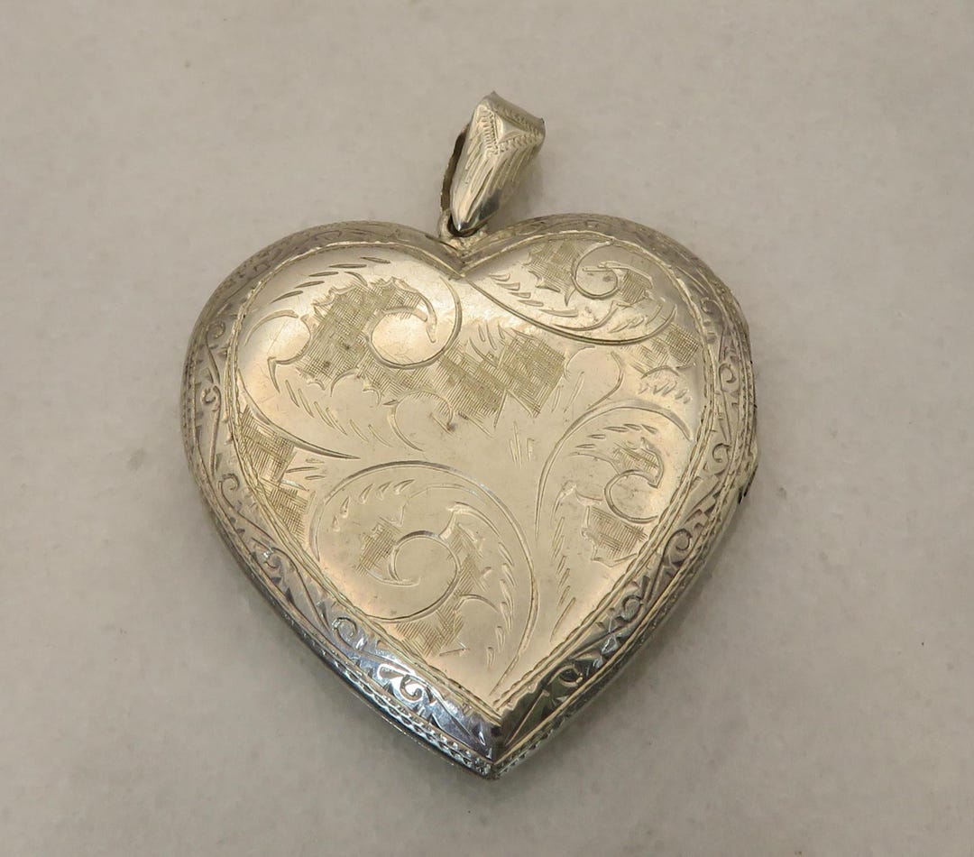 Vintage Sterling Large Heart Locket Pendant. - Etsy