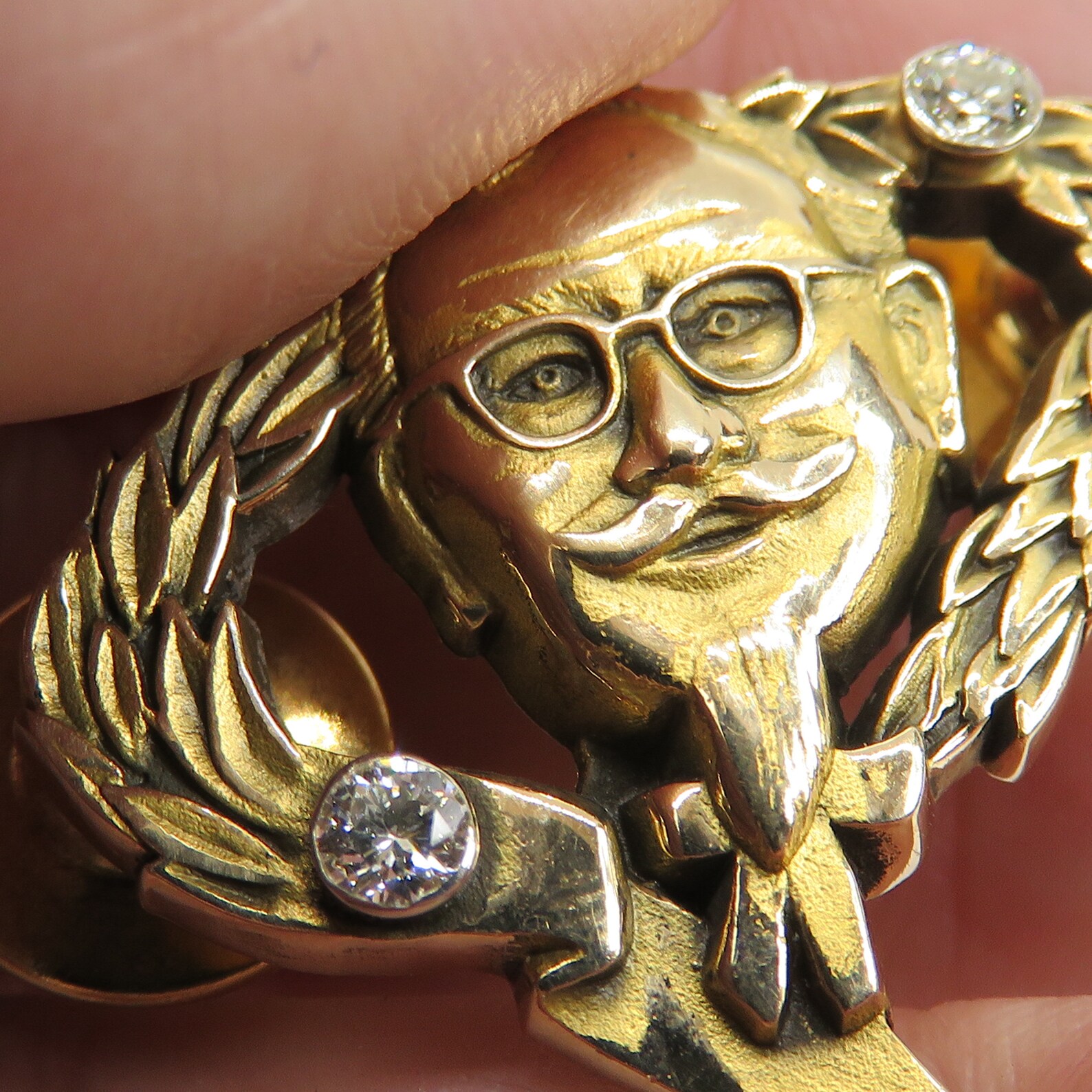 14k KFC Diamond Service Award Pin Colonel Sanders. - Etsy France