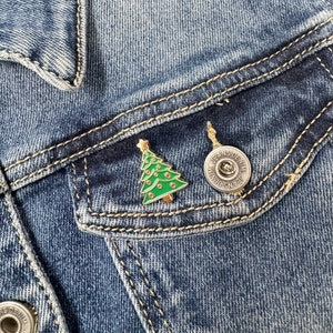 Personalised Christmas Tree Enamel Pin Badge: Festive Gift - Etsy