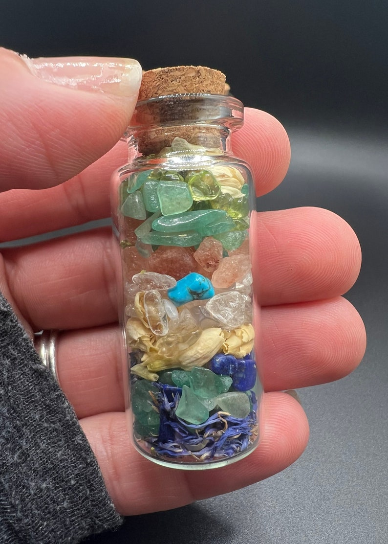 Crystal & Herb Spell Jar for Feminine Energy Set Your Own Intention ...