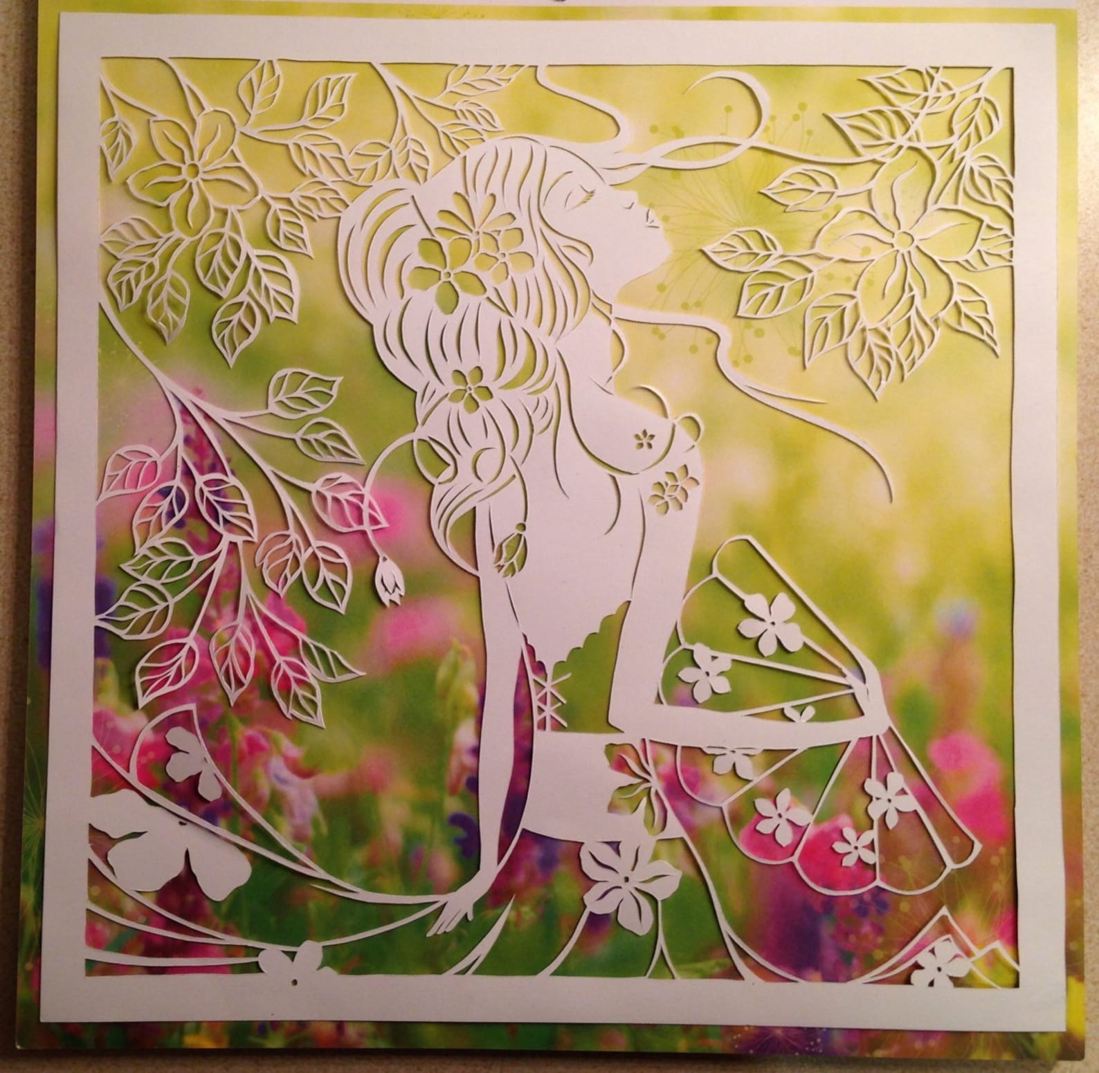 Original Paper Cut. Beautiful Girl With Fen - Etsy