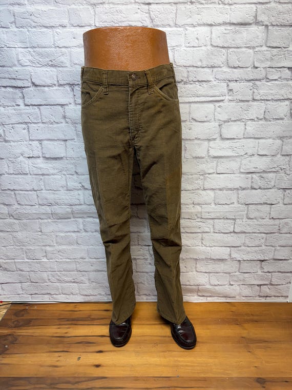 80's Levi's 519 33x30 brown corduroy jeans pants mad… - Gem