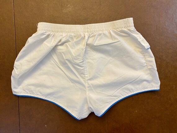80's White unisex athletic short trunks size medium. - Gem