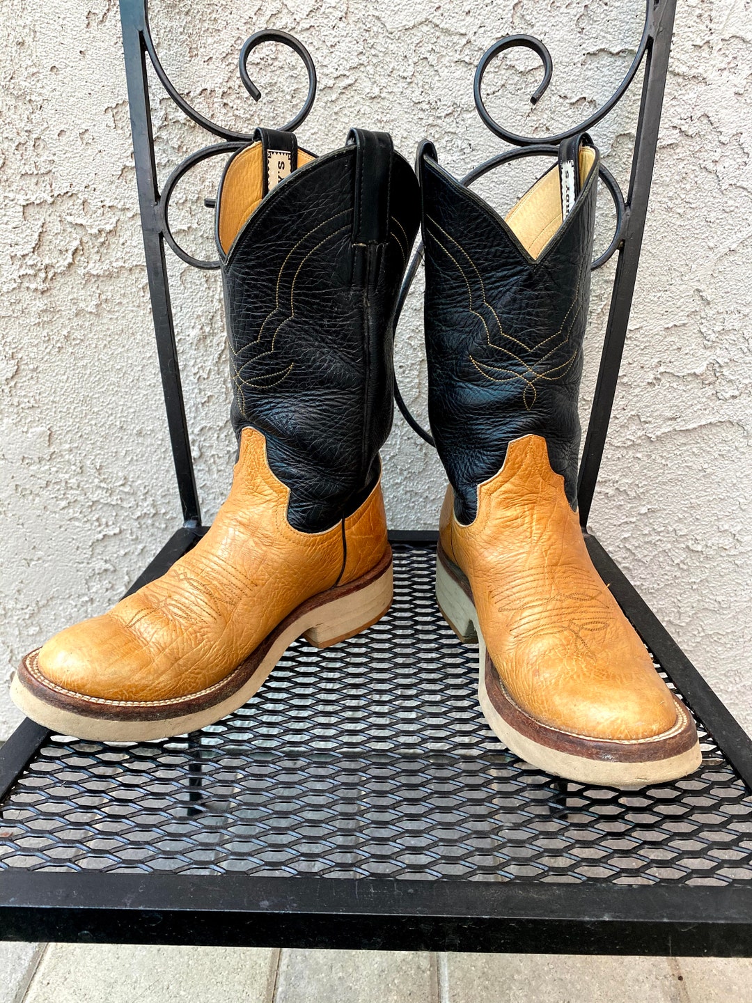 Gordy's Cowboy Rancher Farmer Engineer Two Tone Leather Boots Size 5 1/ ...