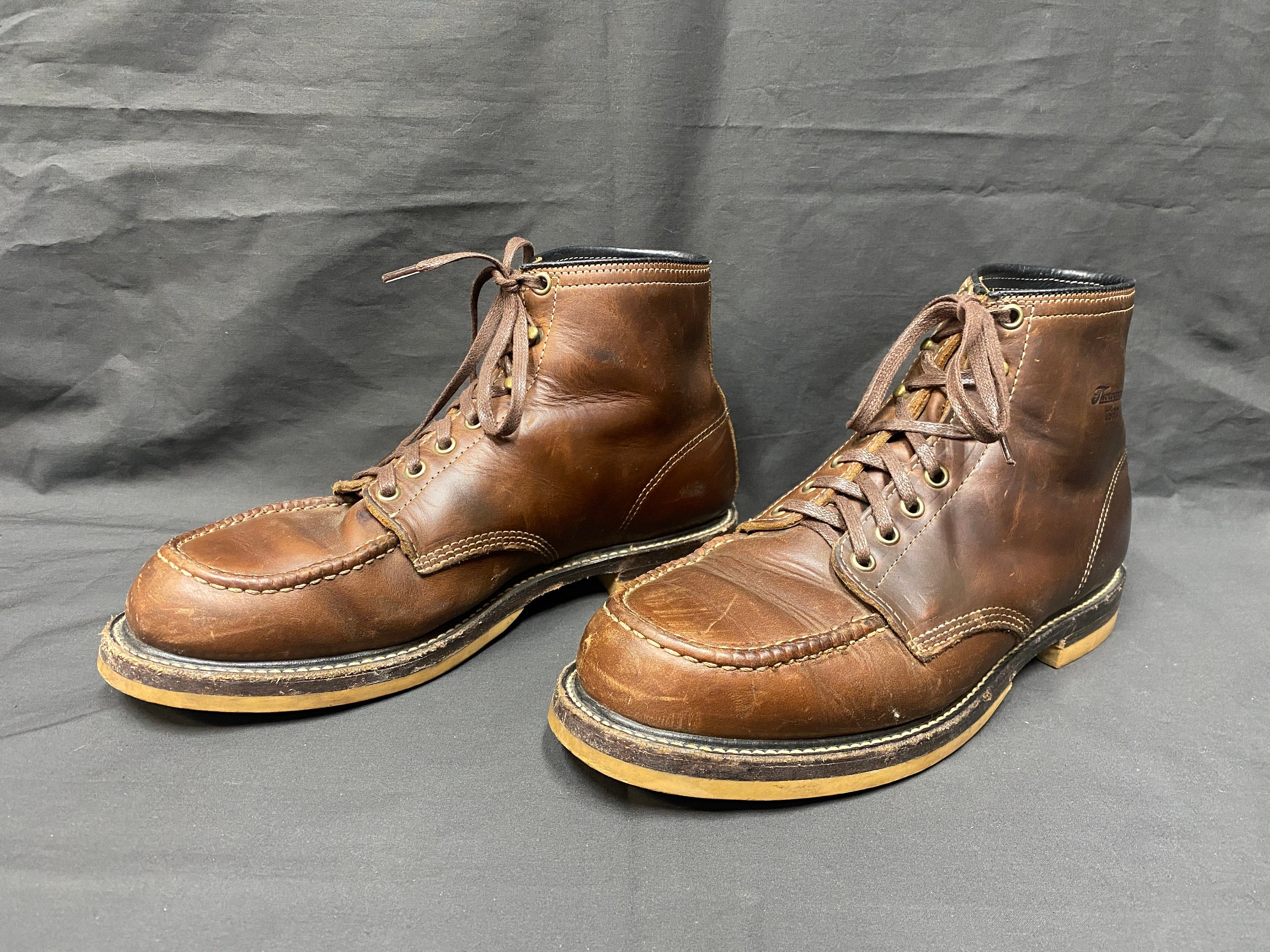 Thorogood 1892 Moc Toe Horsehide CXL Janesville Brown Work Boots Size ...