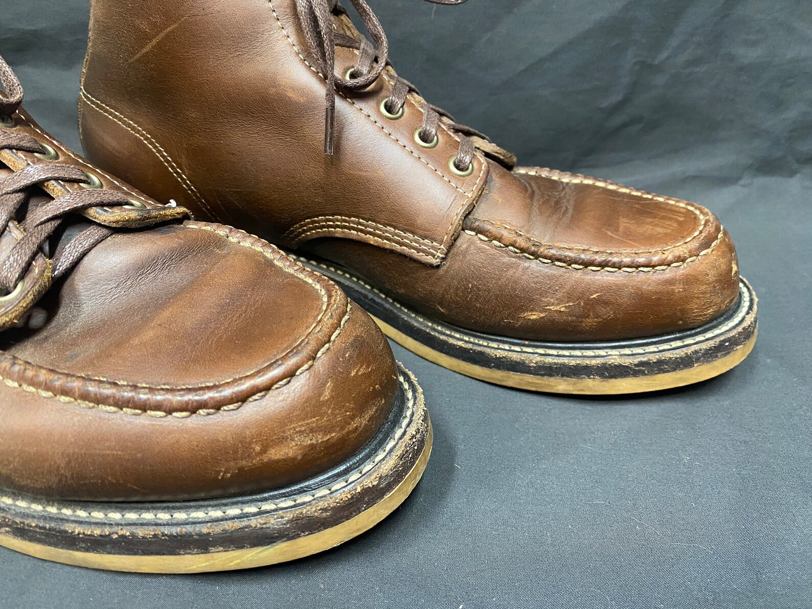Thorogood 1892 Moc Toe Horsehide CXL Janesville Brown Work Boots Size ...