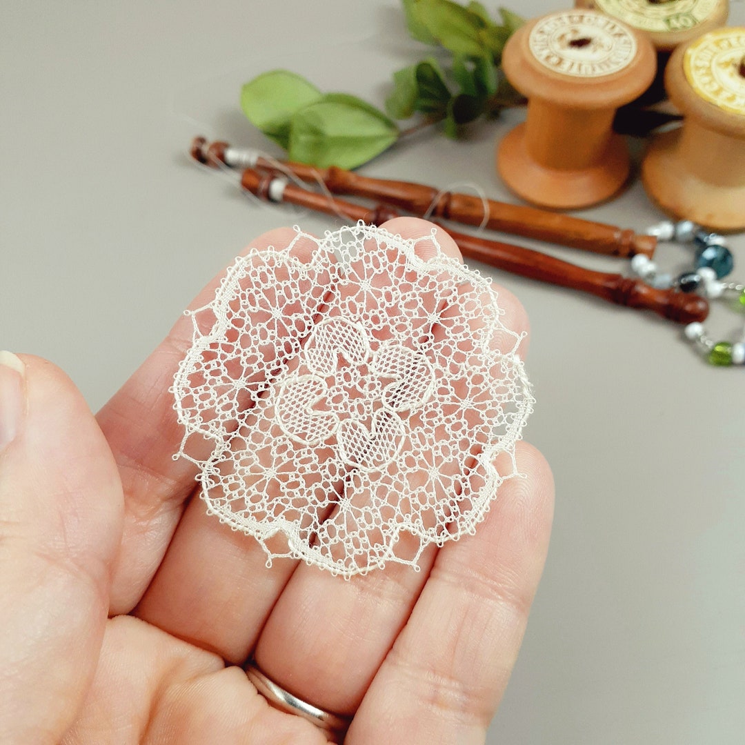 Emmiline - PDF Pattern, Miniature Dollhouse Lace Mat, Instant Download ...