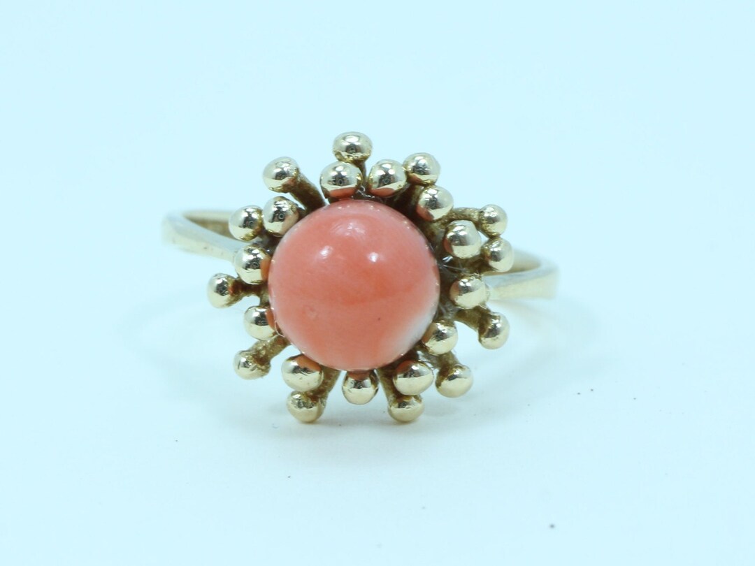 Vintage Coral Ring 14k Gold by Siffari - Etsy