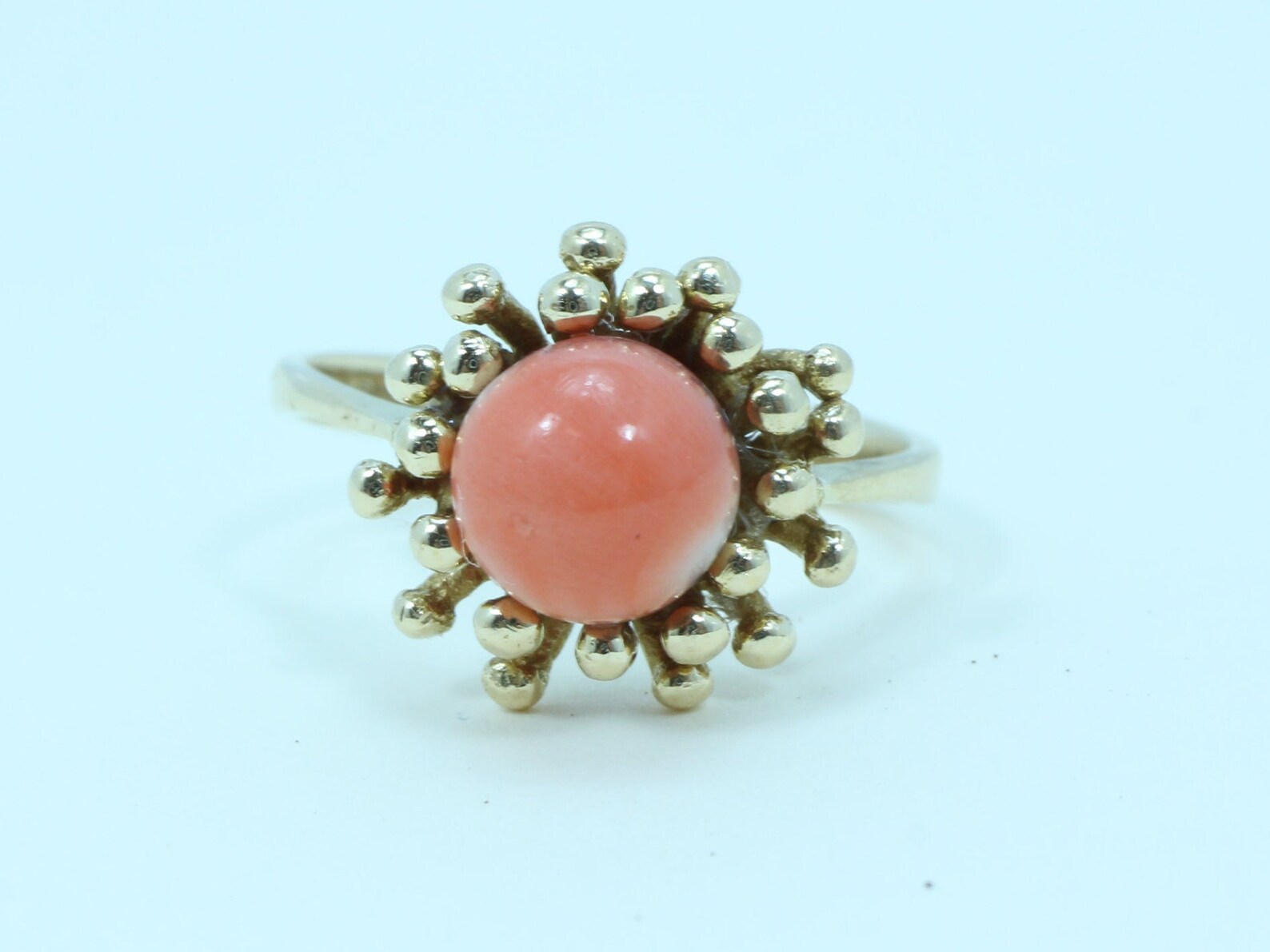 Vintage Coral Ring 14k Gold by Siffari - Etsy