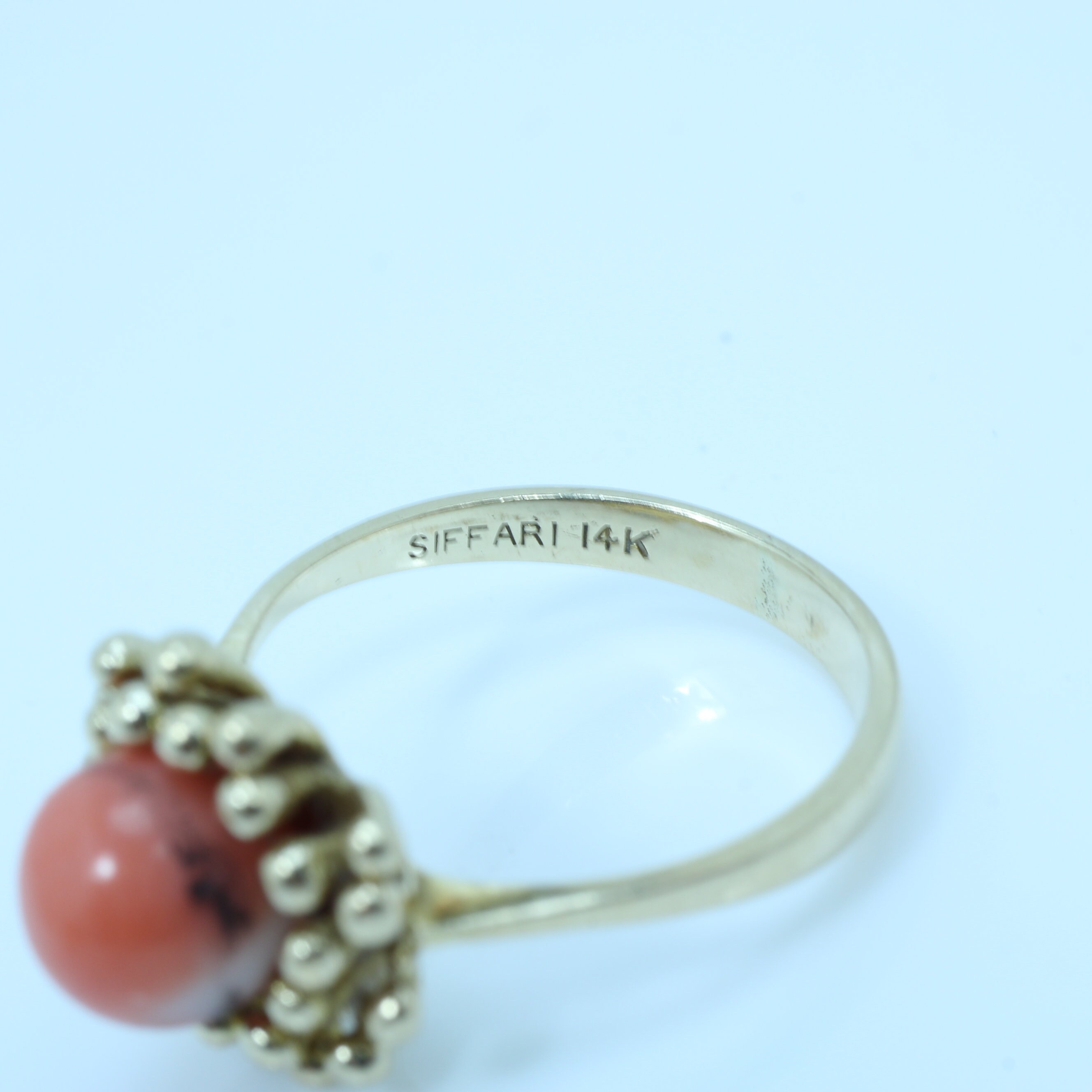 Vintage Coral Ring 14k Gold by Siffari - Etsy