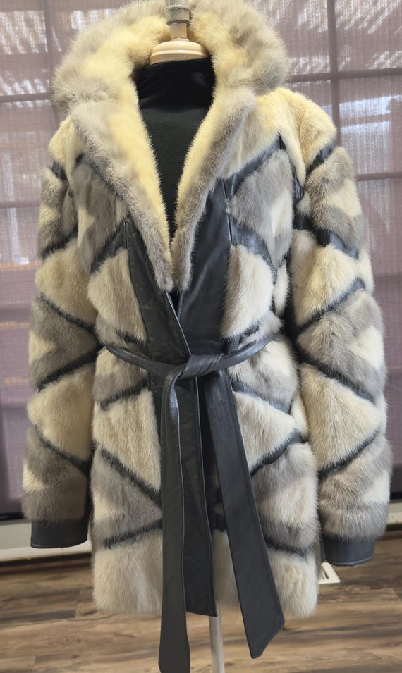 1970 Portland Vintage Chevron Mink & Leather Coat - Gem
