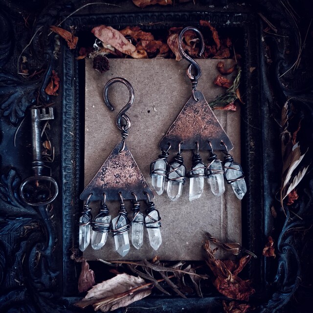 BoneDustTower - Etsy Canada