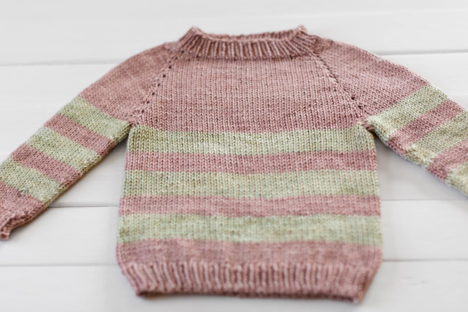 Kids Raglan Sweater Knitting Pattern // Hand Knit Baby Sweater - Etsy