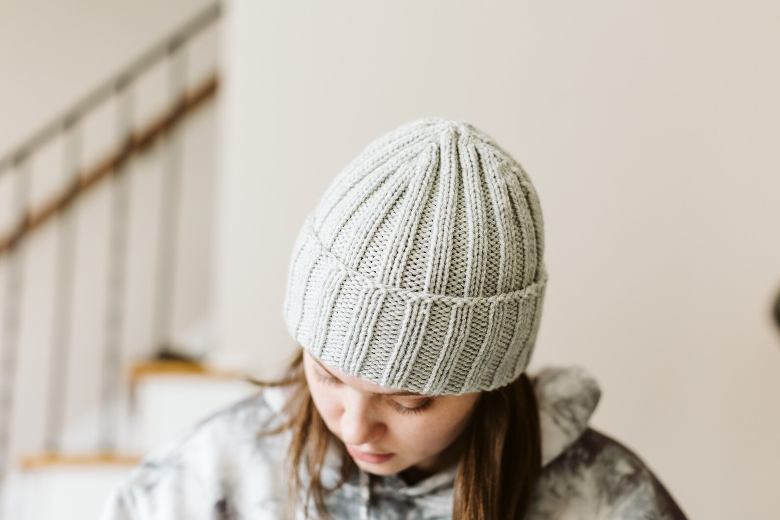 Beginner Ribbed Hat Knitting Pattern // Huckleberry // Quick & - Etsy