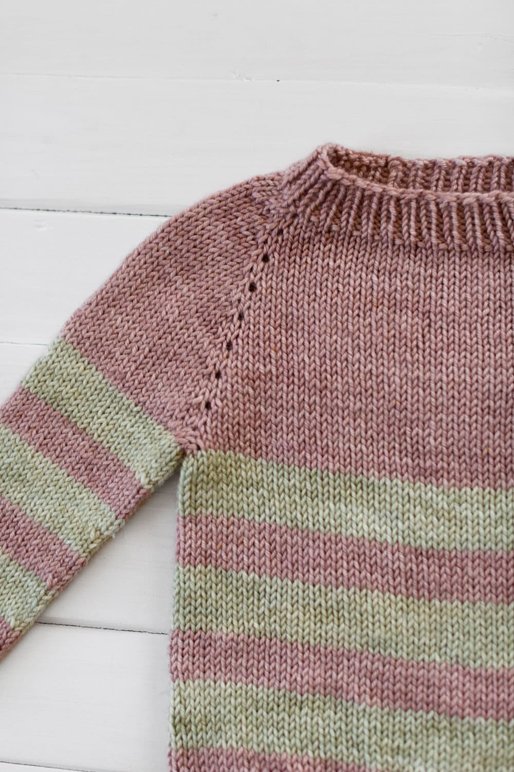 Kids Raglan Sweater Knitting Pattern // Hand Knit Baby Sweater - Etsy UK