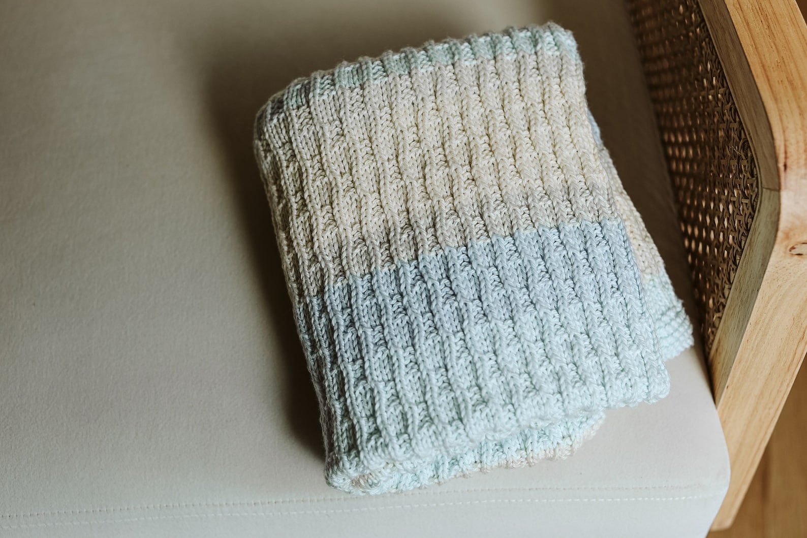 Beginner Wavy Rib Baby Blanket Knitting Pattern / Simple & - Etsy