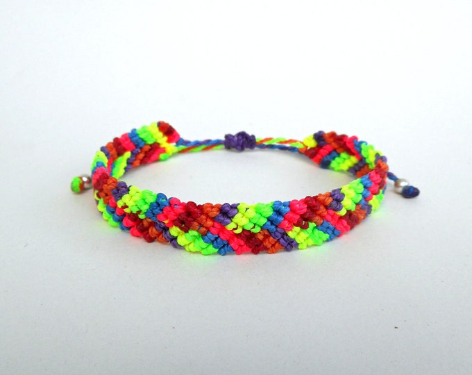 Rainbow Chevron Bracelet Macrame Bracelet Friendship - Etsy