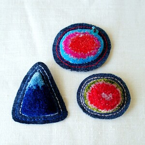 Punch Needle Brooch Fabric Art Pins Contemporary Brooches - Etsy