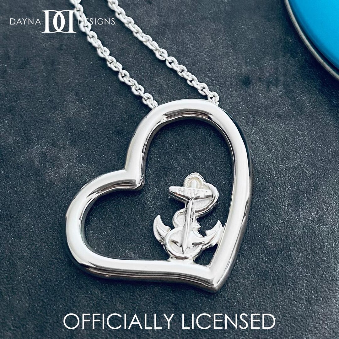 US Naval Academy Heart Necklace - Silver - OFFICIALLY LICENSED ...