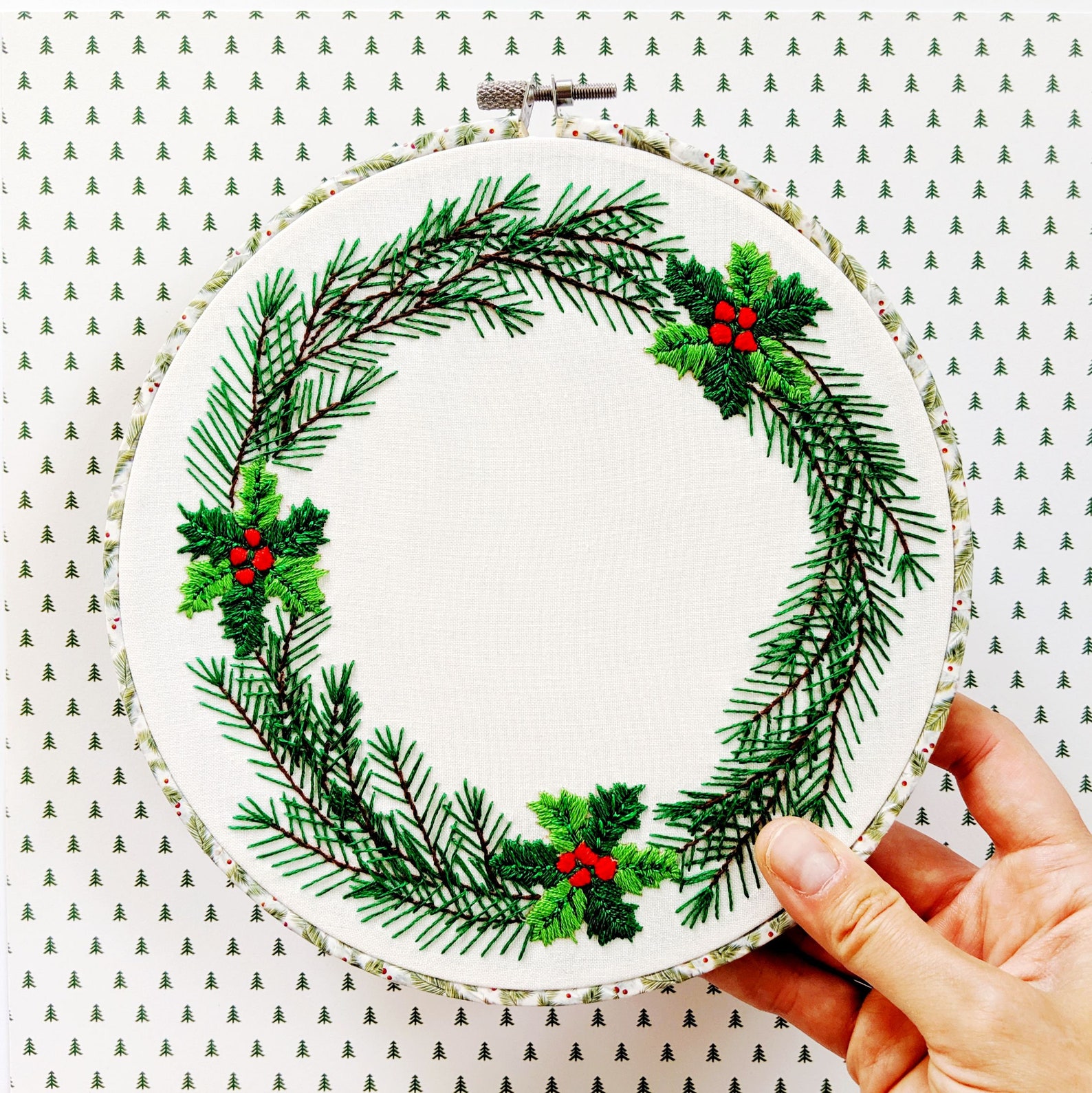 Hand Embroidery PDF Pattern Happy Holly-day Wreath Digital - Etsy