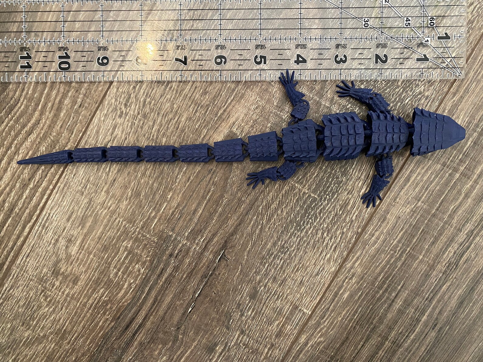 Red-eyed Crocodile Skink Articulated Fidget Toy - Etsy