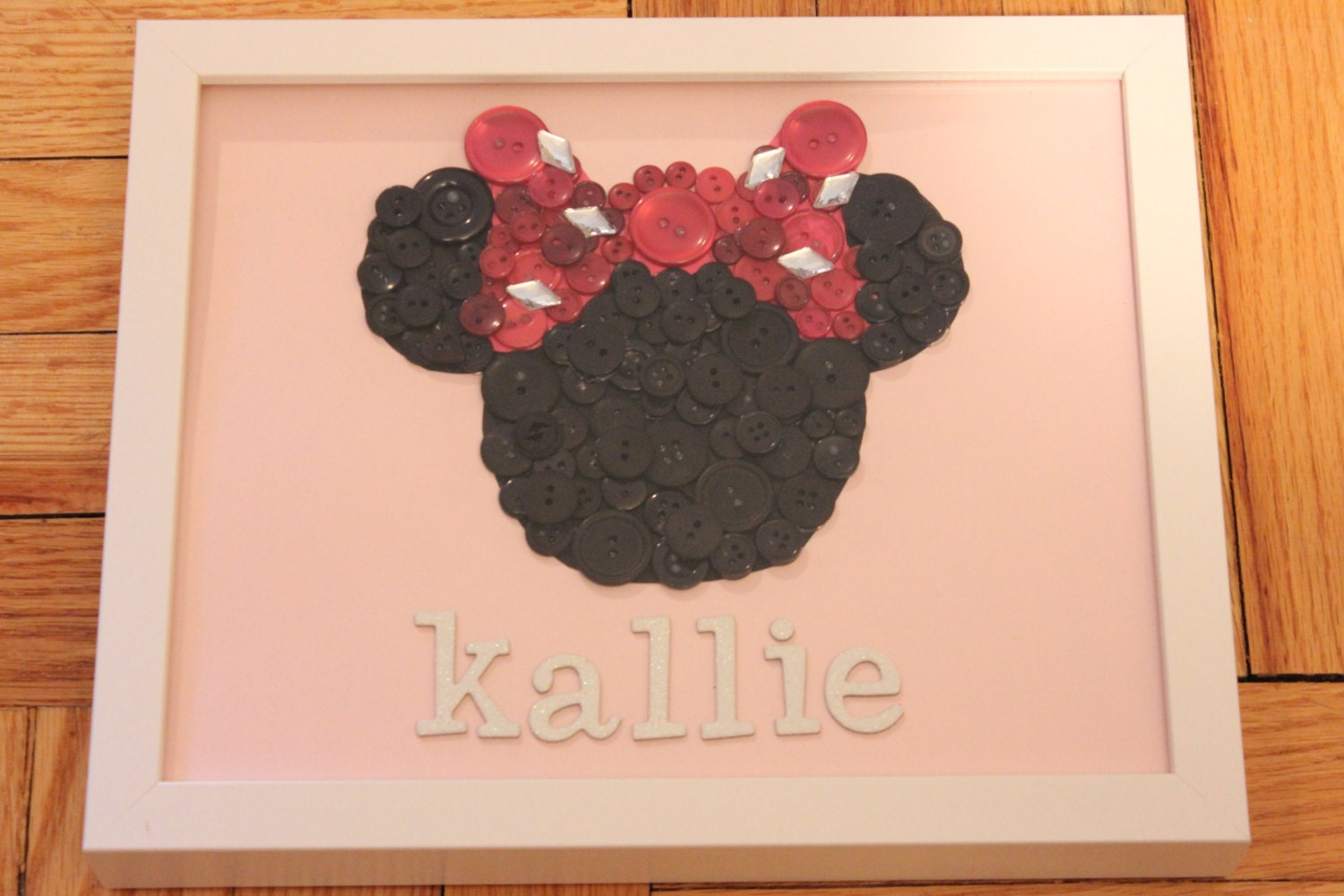 Minnie Mouse Button Art - Etsy