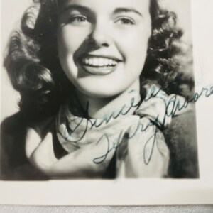 TERRY MOORE Signed Autographed Photo 1940's Movie Star Payton Place - Etsy