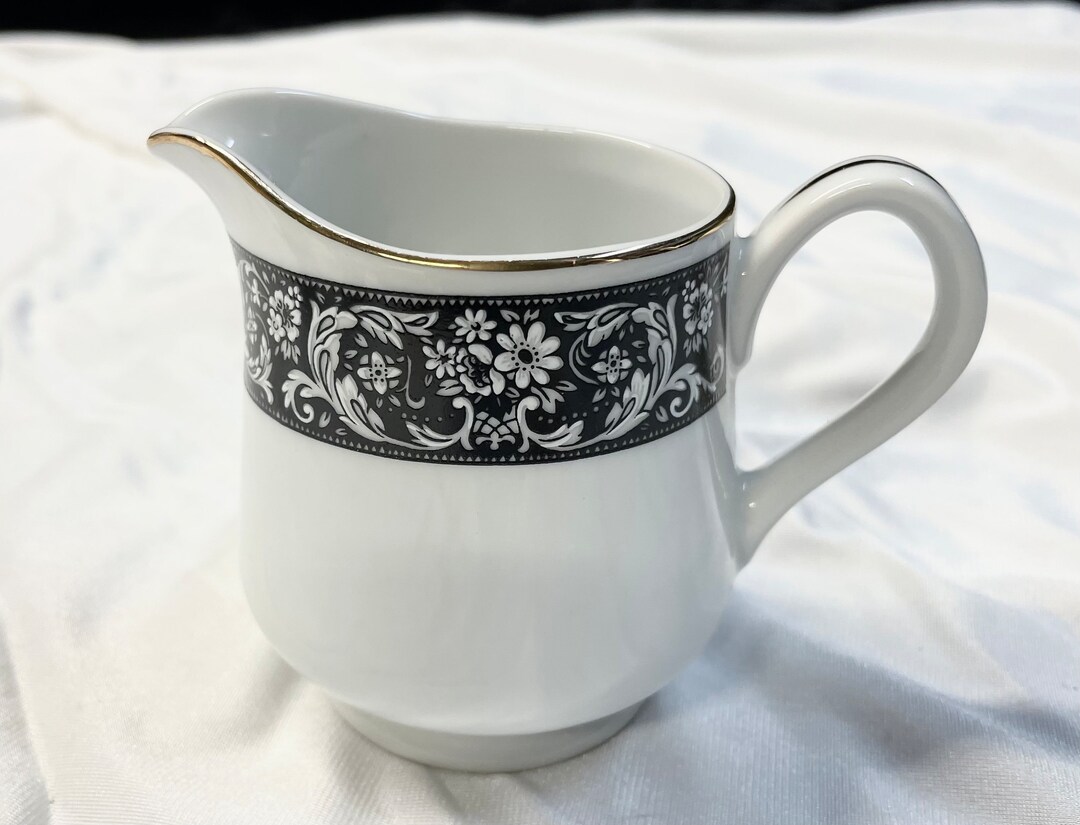 Nagara Fine China Japan Creamer White China Mid Century Retro Pattern ...