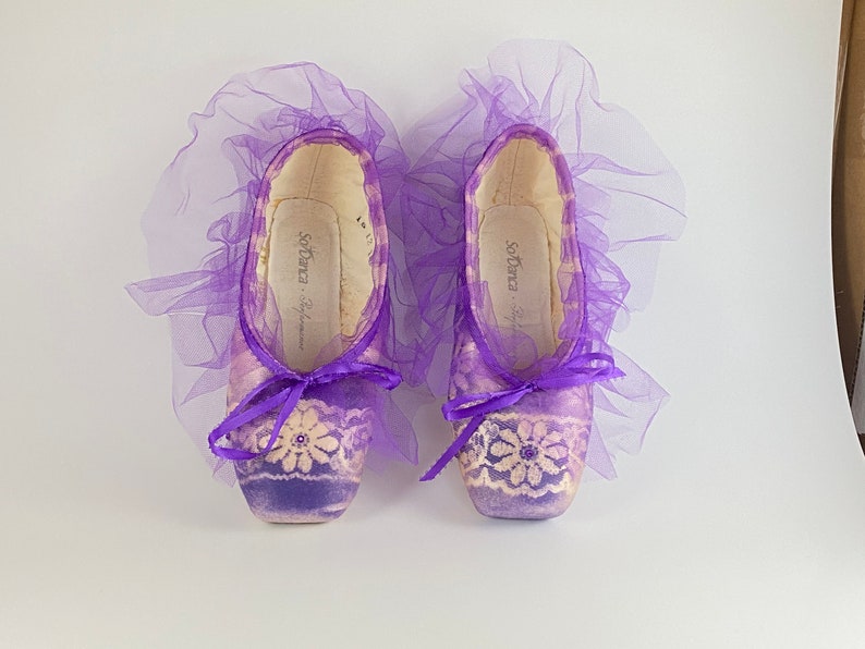Two Purple Lace Decorated Pointe Shoes - Etsy
