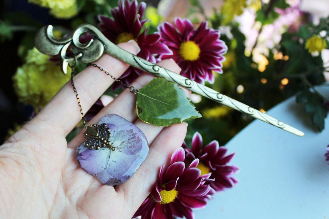 Purple hydrangea hair pin Dried flower Hair chopsticks green | Etsy