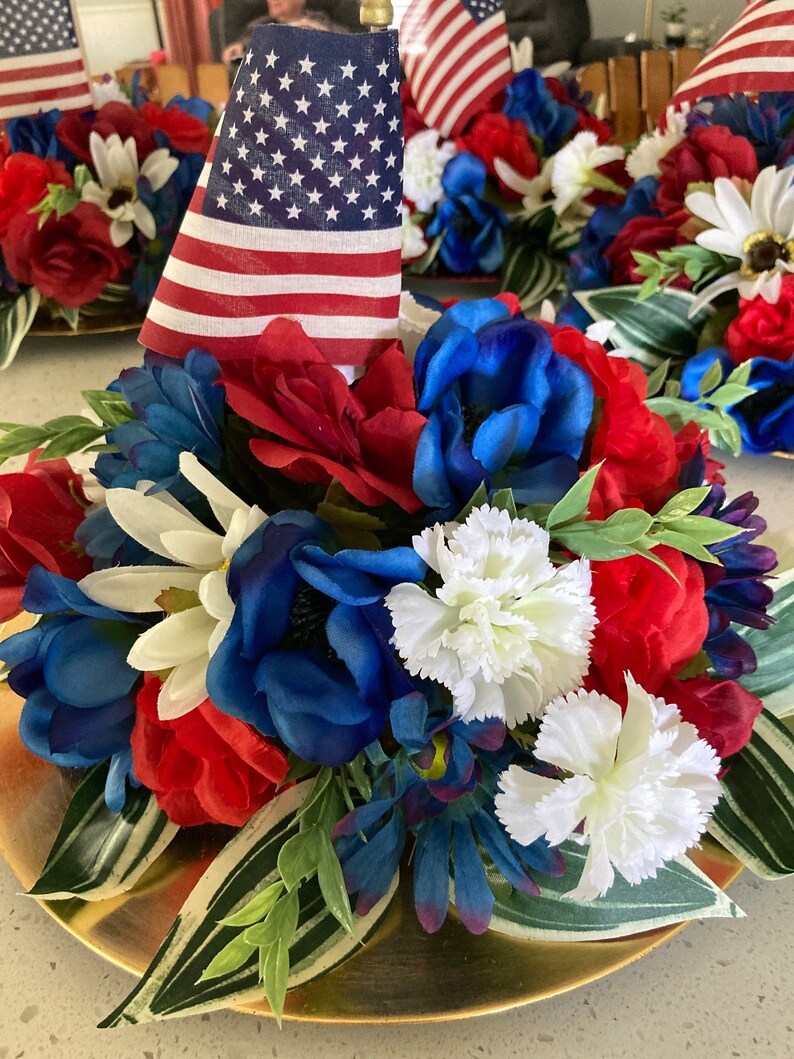 Patriotic Red White Blue Floral Centerpiece Etsy