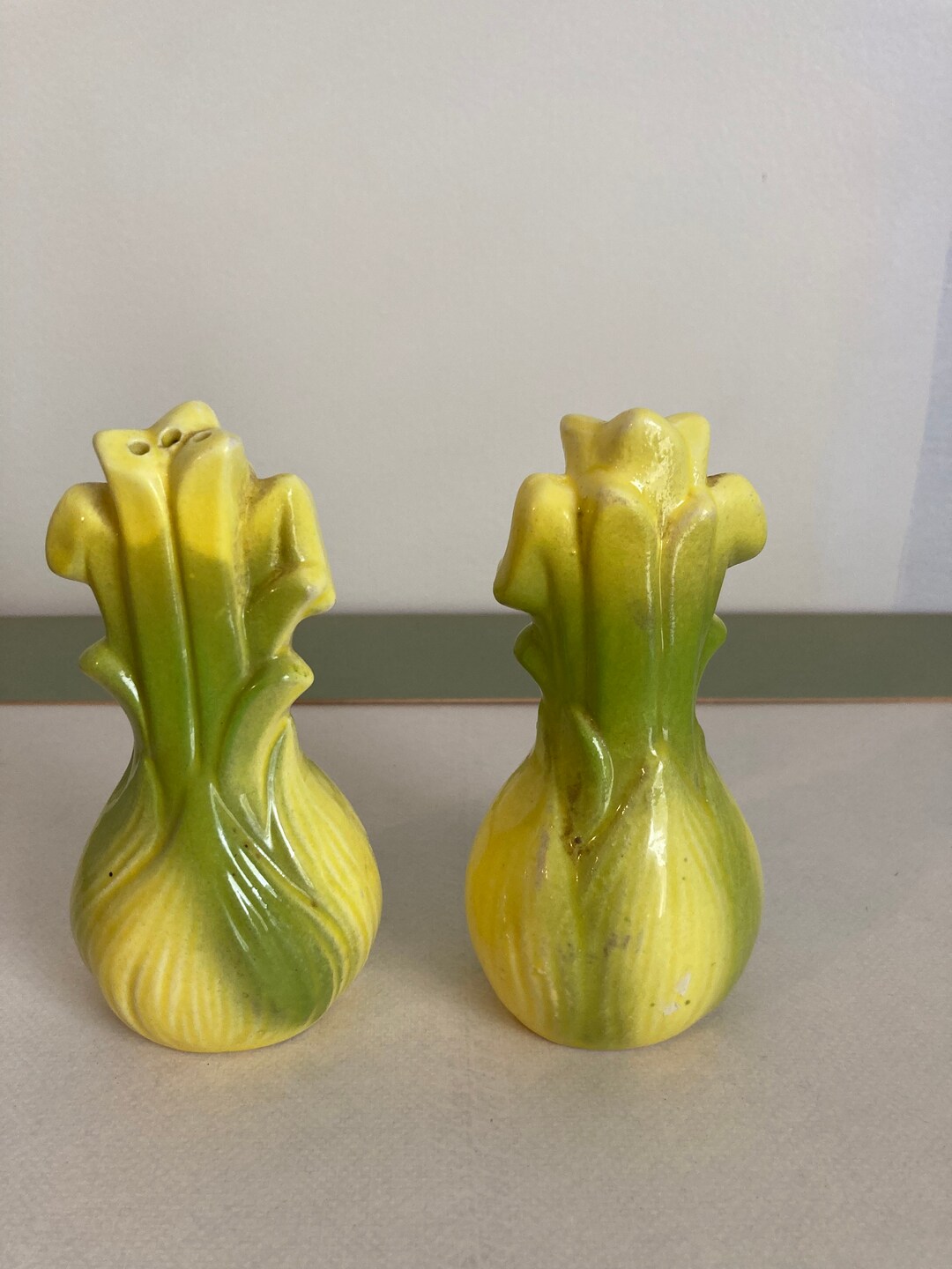 Vintage Anthropomorphic Onion Salt & Pepper Shakers - Etsy