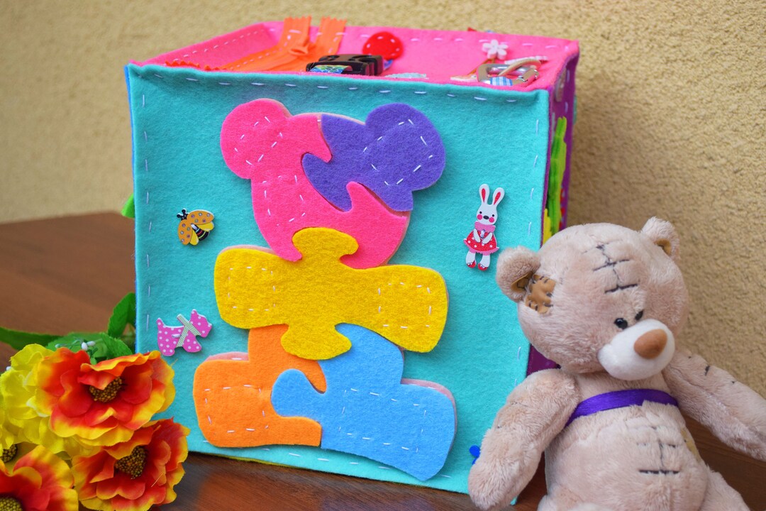 Felt Sensory Toy Busy Board Montessori Toy Cube Baby Activity Fidget ...
