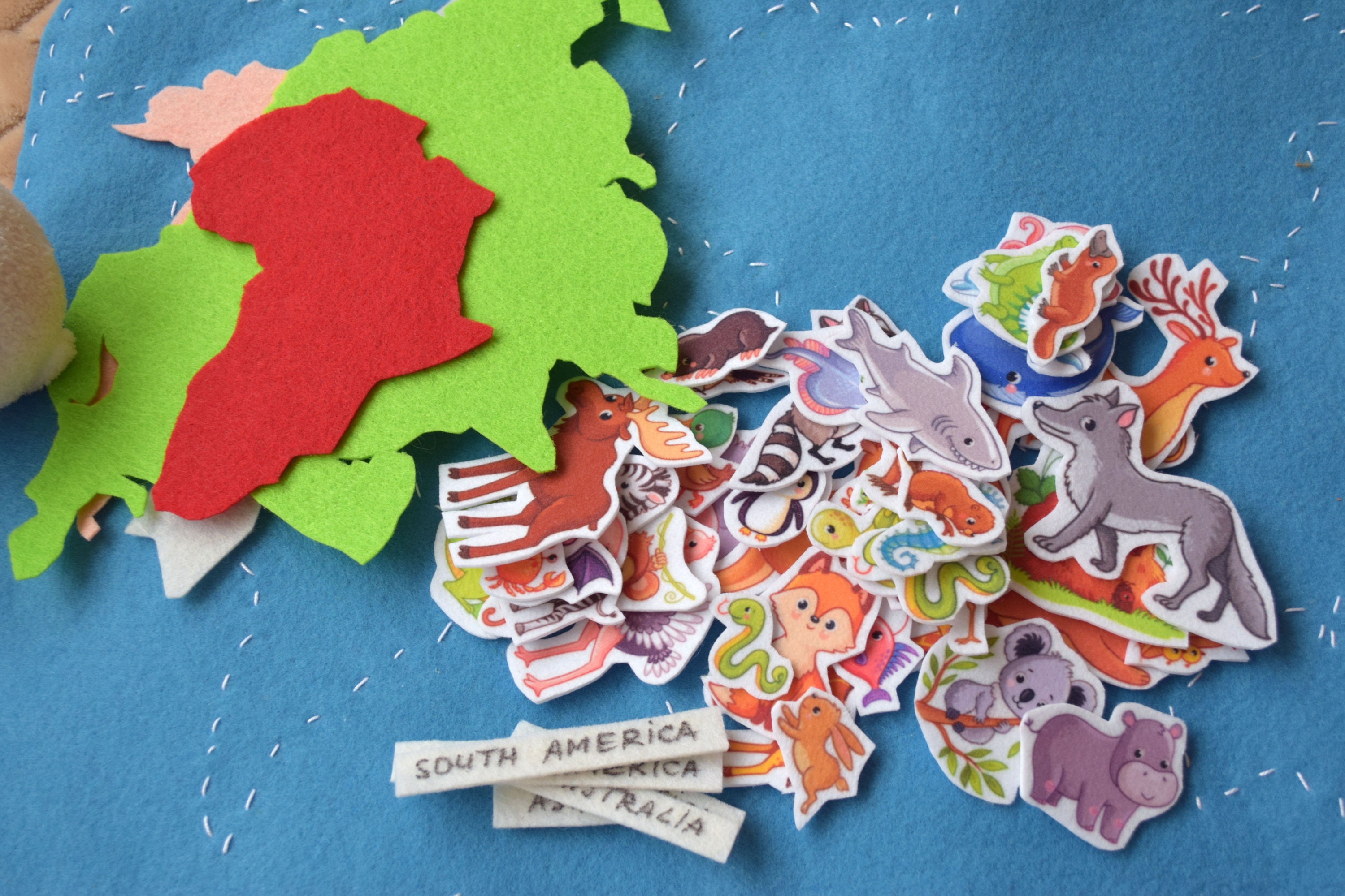 Felt World Map With 48 Animals Play Mat Set Continents Educational ...