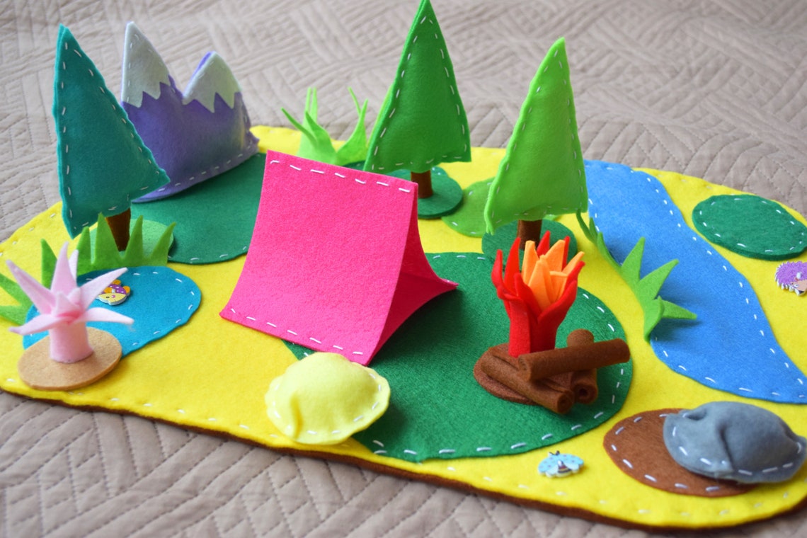 Camping Felt Play Mat Small World Kids Set Pretend Play Travel ...