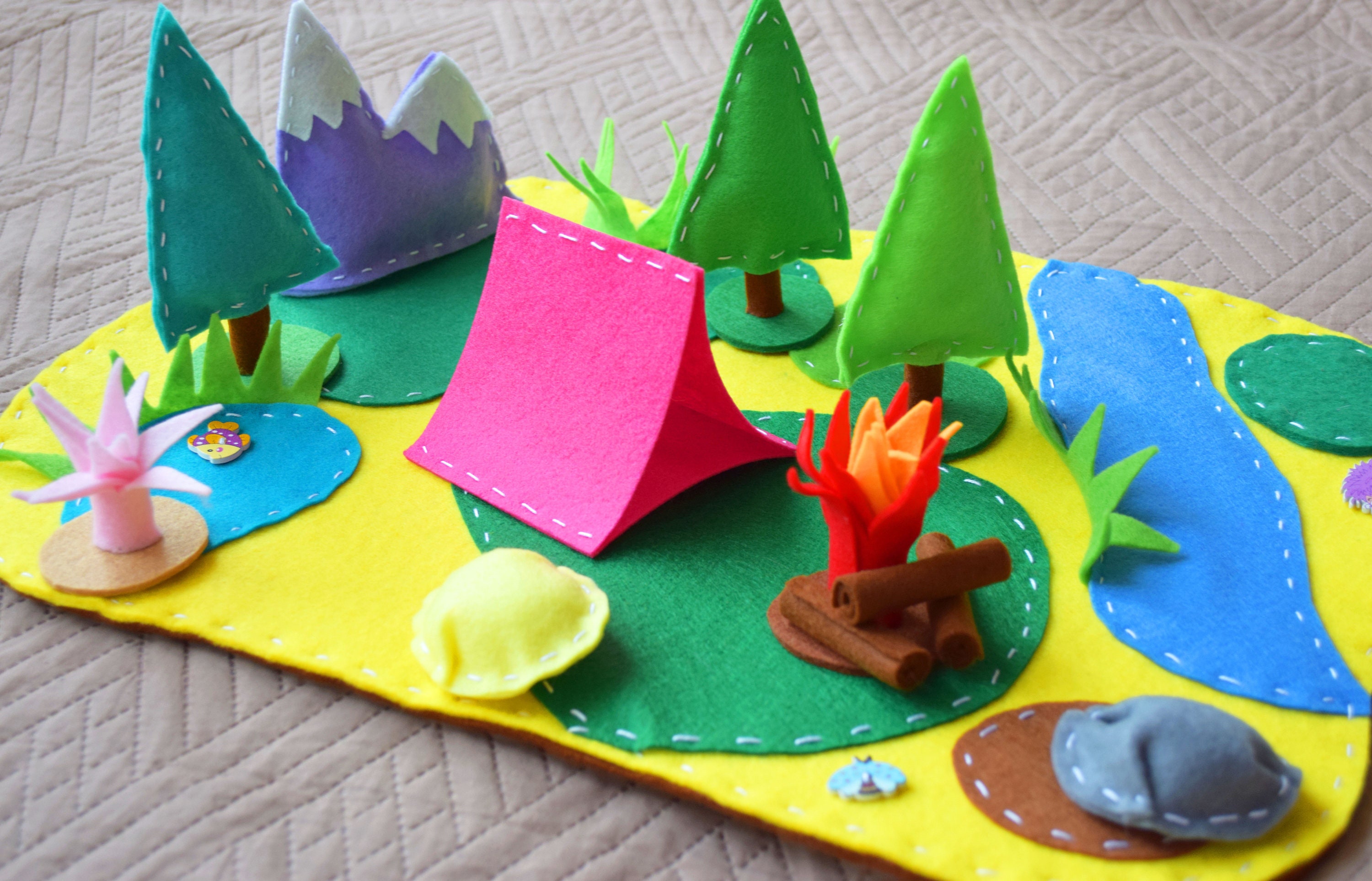 Camping Felt Play Mat Small World Kids Set Pretend Play Travel ...