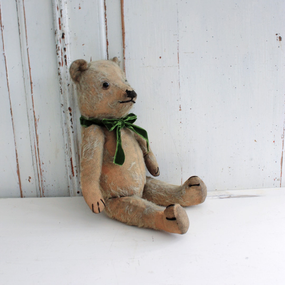 Old Threadbare 16 Teddy Bear, Jointed, Mohair, Glass Eyes, Straw Filled ...