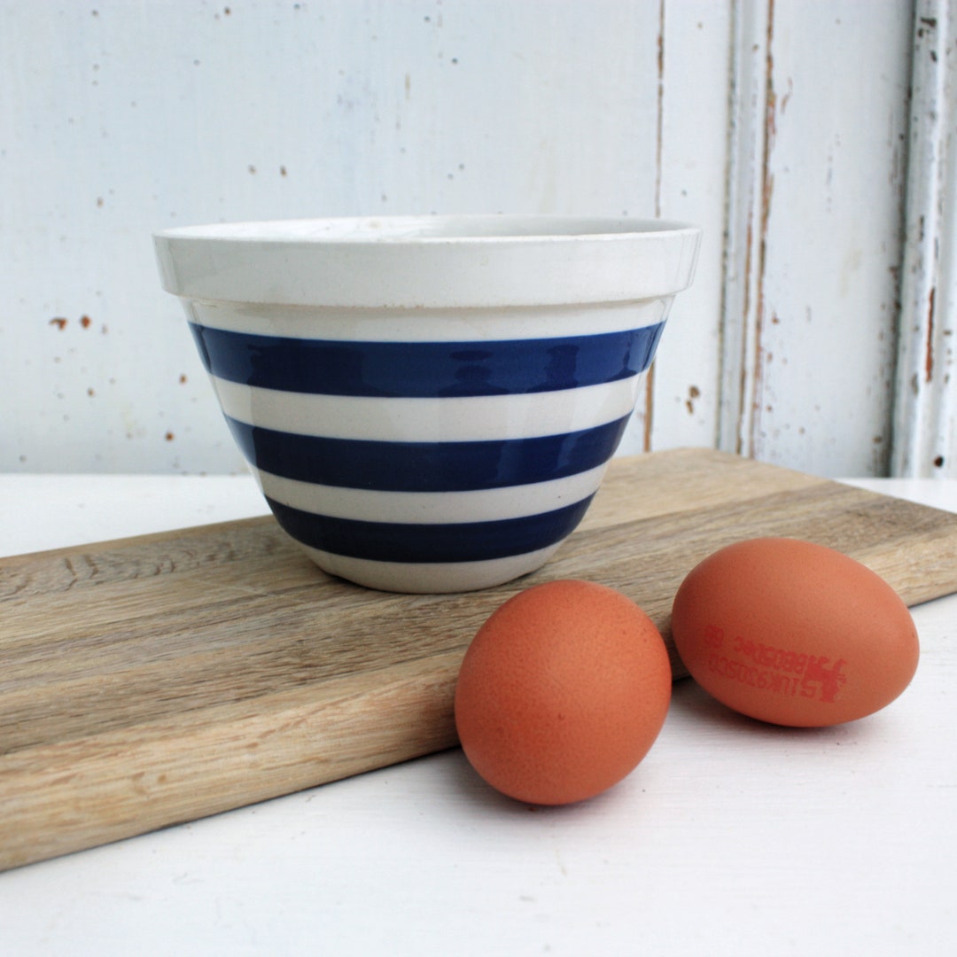 Old 30's Blue and White Pudding Bowl, Cornishware Style - Etsy