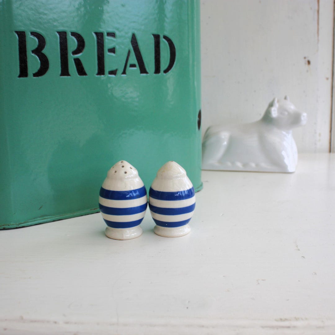 Cornish Ware, Blue and White Cruet Set - Etsy