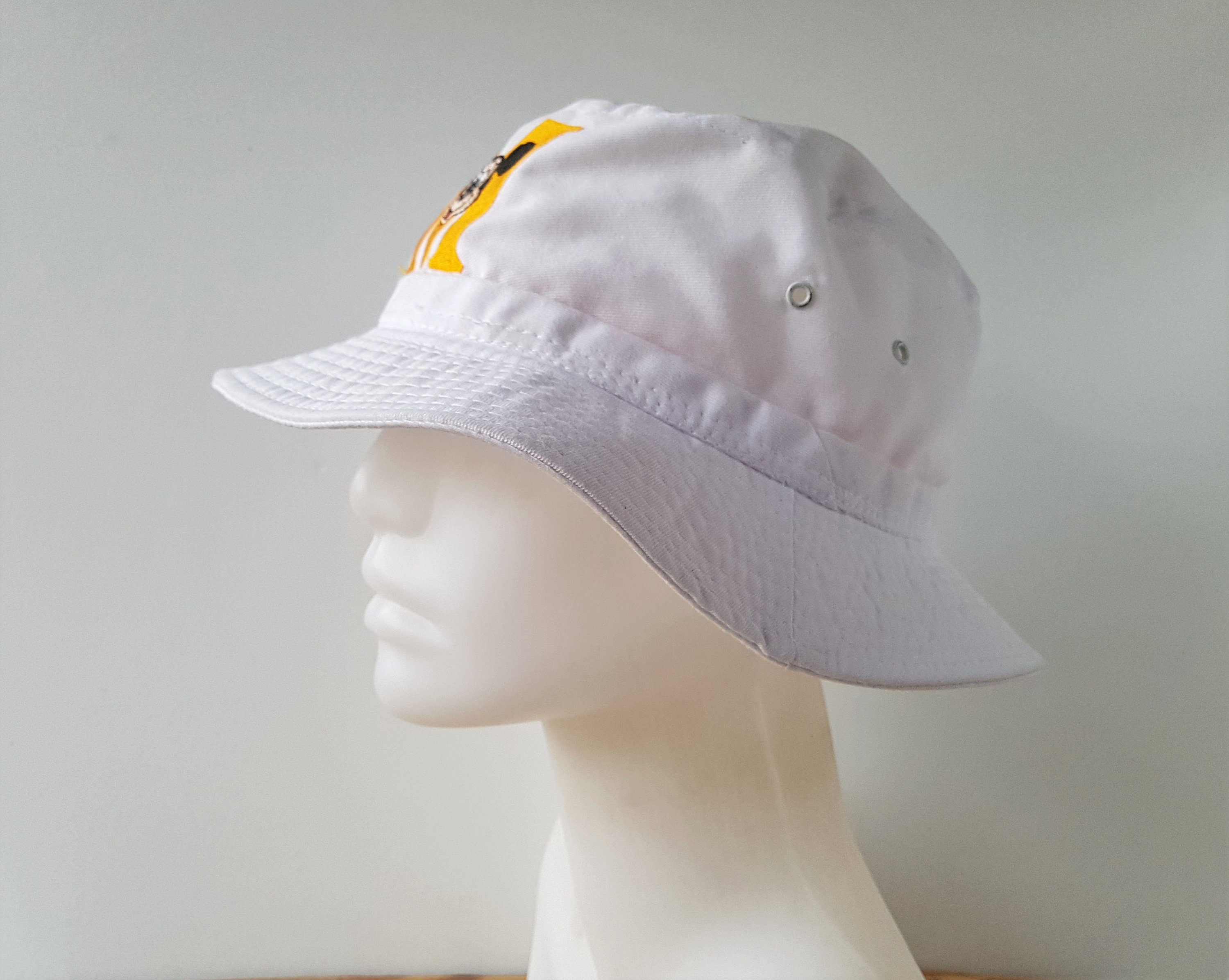 Vintage 1990s MICKEY MOUSE Bucket Hat Embroidered M Varsity Disneyland ...